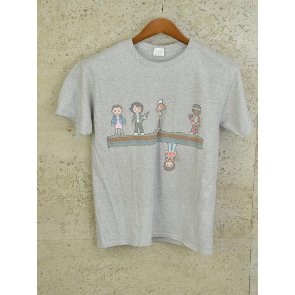 [中古：(中)　ランク：5/10]　前に汚れがあり、全体的に使用感があります。