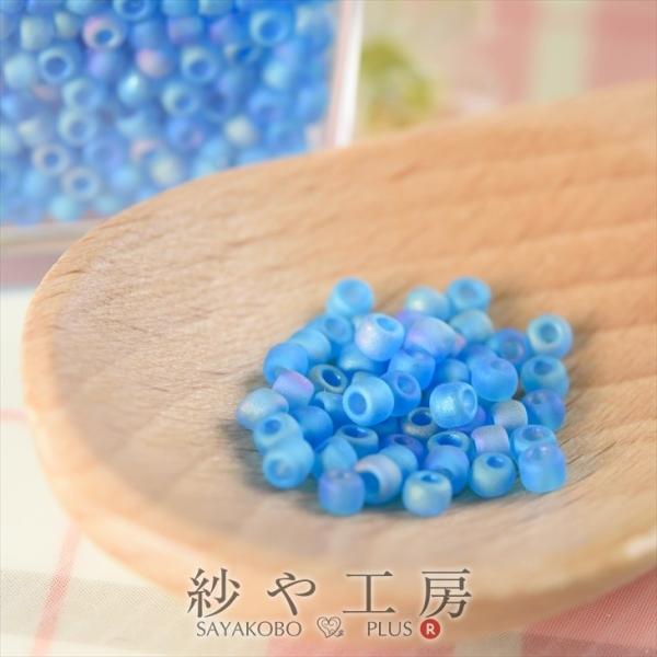 ハンドメイドには欠かせない丸小ビーズが勢ぞろい！艶消し+ミックスカラーで個性的な印象に♪好みのミックスを選んでお気に入りのチャームと組み合わせたり、アレンジしたり自由自在に◎【内容詳細】ビーズ 丸小ビーズ col.M545 マットブルーミッ...