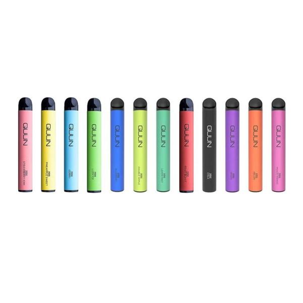 QUUNは、「ニコチン＆タール＆タバコ臭 ０」の使い切りのポケットシーシャです！持ち運べるポケットシーシャ、いつでもどこでもチルをお楽しみください。気分で選ぶ味と香り、あなたのお気に入りのフレーバーを。