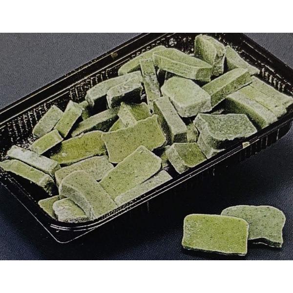 よもぎ麩スライスになります。500ｇ（約43〜48枚）入りになります。厚さ1cm各種料理素材にご使用頂けます。冷凍便になります。ロスなく使用可能です。※冷凍商品は、沖縄及び各県離島への発送はできかねます。ご注文いただいた場合は　送料を加算さ...