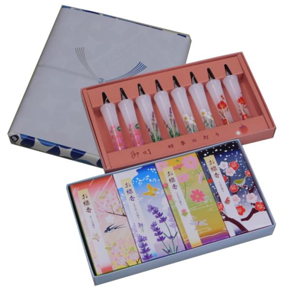 御供 四季の便り 絵入ローソク・ミニ線香No.10S252　No.10T242春はさくら・夏はラベンダー・秋はコスモス・冬はうめ9cmのイカリ型のローソクにそれぞれ絵が入っています。さくらの香り・ラベンダーの香り・コスモスの香り・うめの香り...