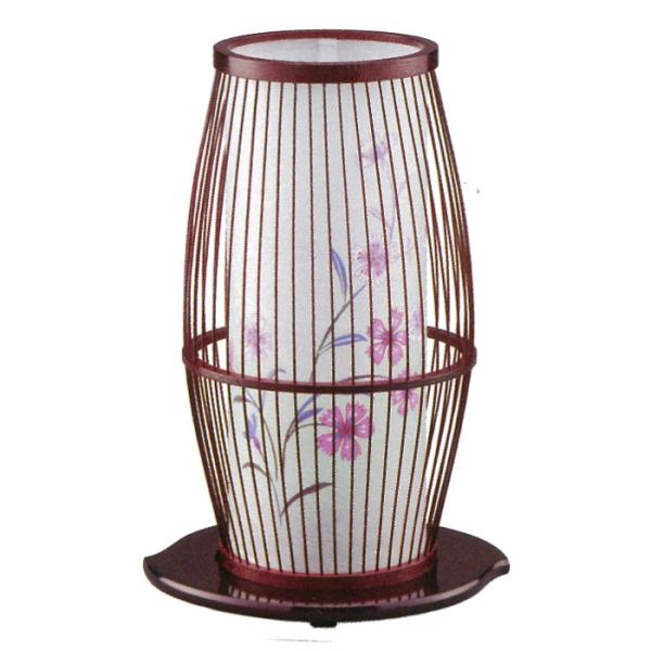 大きさ高さ30.5cm×幅20cm×奥行16cm色・模様【色】白・うすい茶色【模様】花模様タメ色の竹の曲線の中に花模様が映る提灯となっております。和風な形で上品な雰囲気を醸し出します。価格は一個のものです。送料無料です。※贈り物の時の包装や...