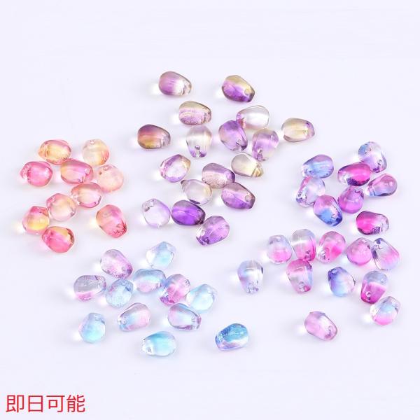 サイズ：約4×6mm 入数：30ヶ/パック 素材：ガラス製 重さ：約4.6g/パック淡い色合いで愛らしい雰囲気に★＃ハンドメイド ＃ガラス #チャーム #チェコチャーム #雫型 #しずく型 ＃飾り＃パーツ #材料 #素材 #アクセサリー ＃...