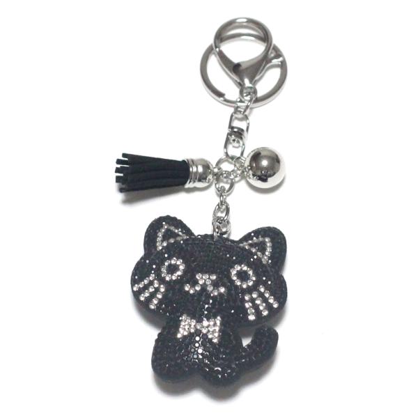 ぱんだ、ねこ、ふくろ♪どれも可愛らしくてつけているだけでニコニコになりますね♪ラインストーンがきらきらしていて華やかな印象になります。取り外しができますのでONOFFで使い分けることができますので、バッグ１つで用途も広がります。またキーリン...