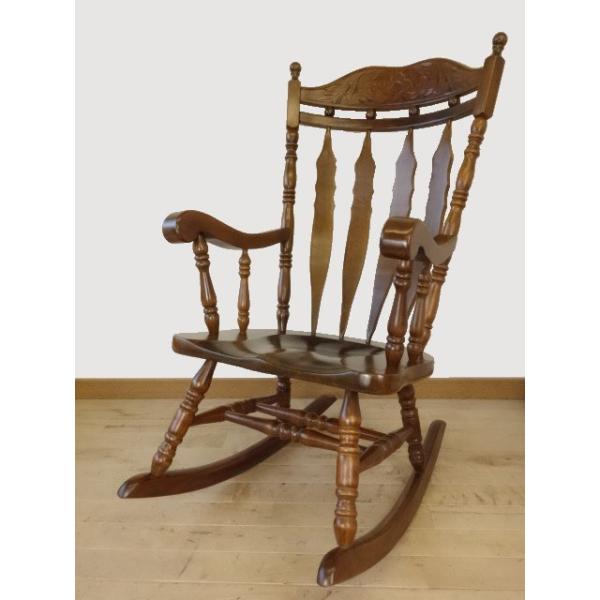 サイズ幅　　　　 ６５,０ｃｍ奥行 　　   ８９,０ｃｍ高さ　　 １１４,０ｃｍ座面高　　 ４６,０ｃｍ商品の状態メンテナンスしないで出品している場合、各部のゆるみや手直しする時期が早まる可能性があるので、費用が高くつく場合もございます。...