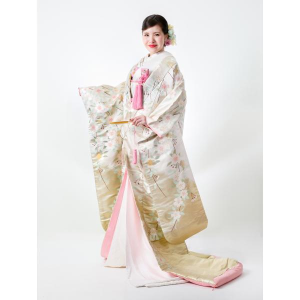 【レンタル 色打掛】着付けに必要な物は全て揃った19点フルセットレンタル商品名　　：ゴールドにしだれ桜対応サイズ：7号 〜 15号（モデル身長：163cm）【商品の特徴】裾のゴールドが華やかで、しだれ桜が可愛らしい色打掛です。↓↓↓ ご予約...