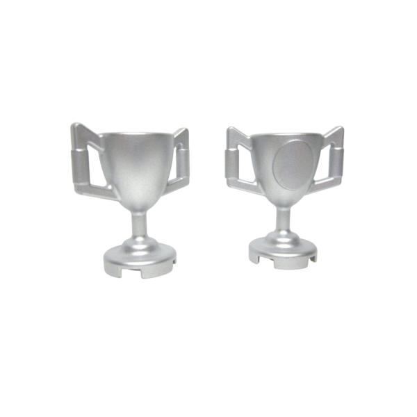 ご覧頂きありがとうございます。本品はトロフィーカップ２点セット(シルバー・ツヤ無し)です。とても人気のある豪華なトロフィーカップです。レース系作品で是非活用して下さい。