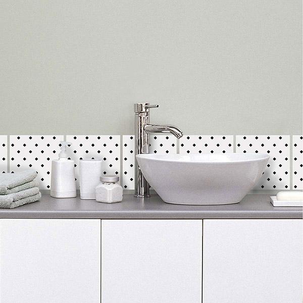 ●商品説明 ：貼るだけで空間をモダンにアレンジする革新的な『DRAEGER(ドレジャー)』ブランドのステッカー。水に強いビニール素材のステッカーです。子ども部屋・階段・浴室・キッチン・洗濯機などにも貼ることが可能です。※難燃性ではありますが...