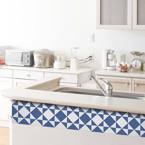 ●商品説明 ：貼るだけで空間をモダンにアレンジする革新的な『DRAEGER(ドレジャー)』ブランドのステッカー。水に強いビニール素材のステッカーです。子ども部屋・階段・浴室・キッチン・洗濯機などにも貼ることが可能です。※難燃性ではありますが...