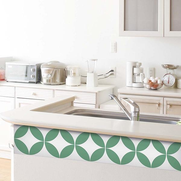 ●商品説明 ：貼るだけで空間をモダンにアレンジする革新的な『DRAEGER(ドレジャー)』ブランドのステッカー。水に強いビニール素材のステッカーです。子ども部屋・階段・浴室・キッチン・洗濯機などにも貼ることが可能です。※難燃性ではありますが...