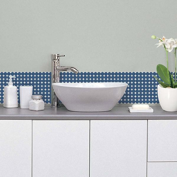 ●商品説明 ：貼るだけで空間をモダンにアレンジする革新的な『DRAEGER(ドレジャー)』ブランドのステッカー。水に強いビニール素材のステッカーです。子ども部屋・階段・浴室・キッチン・洗濯機などにも貼ることが可能です。※難燃性ではありますが...