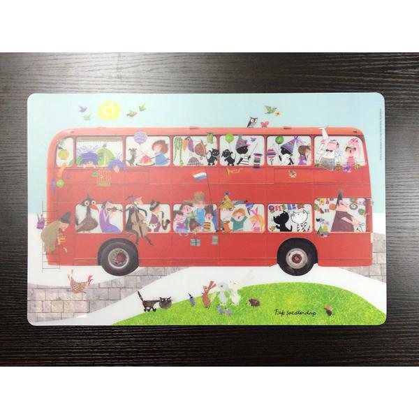 ■商品説明世界の著名な画家が描いたイラスト入りプレイスマットです。ツヤのないさらさらとした触り心地です。ゆとりのある29×43cmのサイズで、テーブルマットとしてお使いいただけます。■サイズ：横43cm×縦29cm■素材：プラスチック■企画...