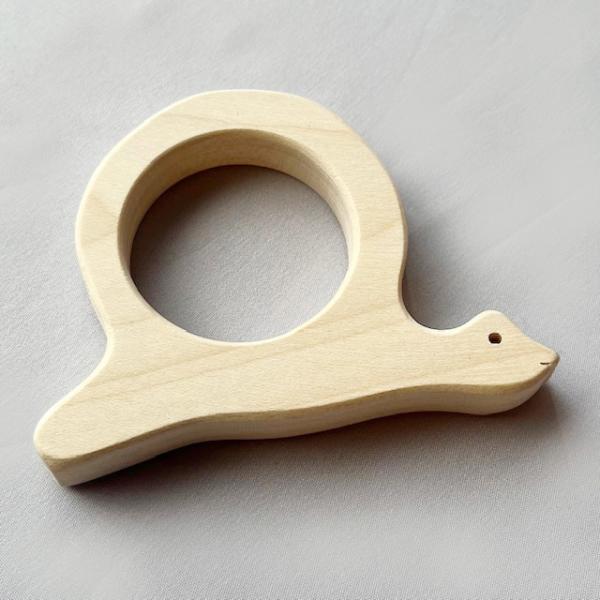 歯がため　かたつむり/ドライブラッター社(ドイツ)/材料：カエデ・仕上げ：蜜ろうワックスサイズ：高さ5.5cm×幅8.5cm×奥行1.5cmとても優しく柔らかいフォルムの歯がため。丸みのある形は赤ちゃんの手に握りやすく、口に入れても安心なつ...