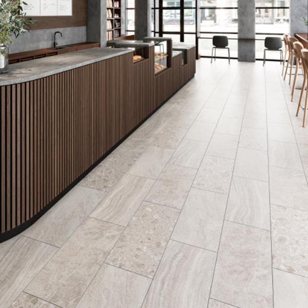 ※ご注意：こちらは商品見本のカットサンプル専用ページです※【種類】複層ビニル床タイル ストーン＆アクセント【サイズ】＜約15cm角正方形＞※カット箇所はランダムとなります【メーカー/カタログ】サンゲツ(sangetsu) 2023-2026...