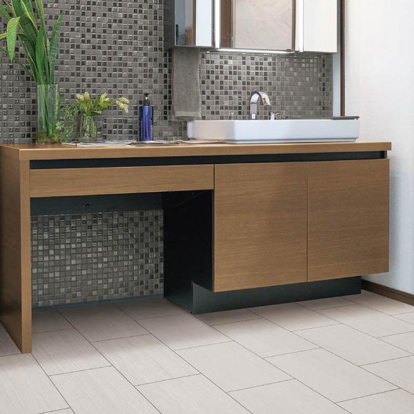 ※ご注意：こちらは商品見本のカットサンプル専用ページです※【種類】フロアタイル／置敷きビニル床タイル【サイズ】＜約25cmｘ16cm程度＞※カット箇所はランダムとなります【メーカー/カタログ】リリカラ（Lilycolor） レイフロア 20...