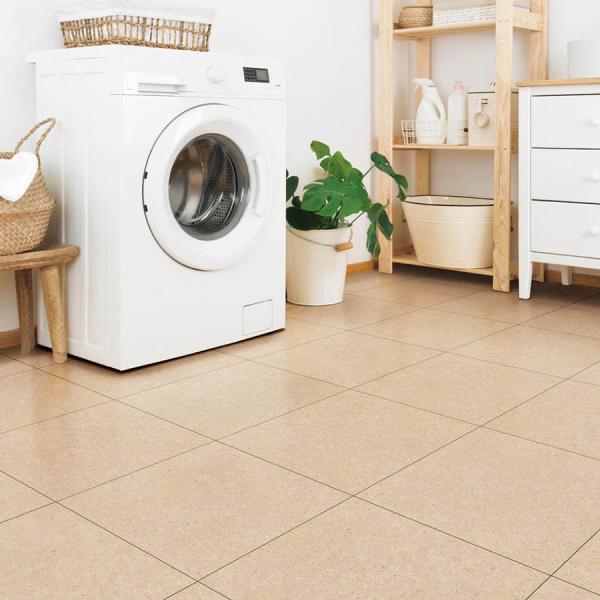 ※ご注意：こちらは商品見本のカットサンプル専用ページです※【種類】フロアタイル／置敷きビニル床タイル【サイズ】＜約25cm角正方形程度＞※カット箇所はランダムとなります【メーカー/カタログ】リリカラ（Lilycolor） レイフロア 202...