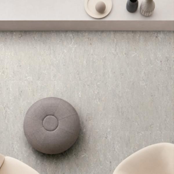 ※ご注意：こちらは商品見本のカットサンプル専用ページです※【種類】フロアタイル／コンポジションビニル床タイル（Pタイル）【サイズ】＜約22cm正方形＞※カット箇所はランダムとなります【メーカー/カタログ】東リ（TOLI） タイルコレクション...