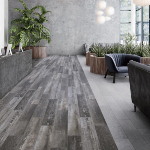 ※ご注意：こちらは商品見本のカットサンプル専用ページです※【種類】フロアタイル／複層ビニル床タイル【サイズ】＜約15cm正方形程度＞※カット箇所はランダムとなります【メーカー/カタログ】東リ（TOLI） タイルコレクション LVTカタログ ...