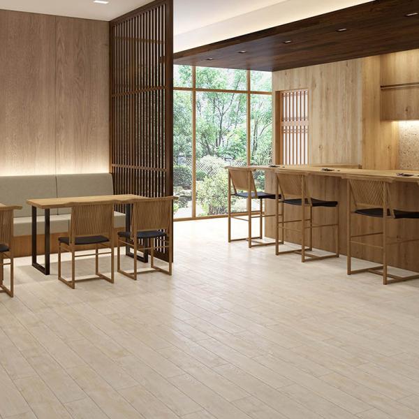 ※ご注意：こちらは商品見本のカットサンプル専用ページです※【種類】複層ビニル床タイル【サイズ】＜約30cmｘ15cm 程度＞※カット箇所はランダムとなります【メーカー/カタログ】リリカラ（Lilycolor） リリカラ エルワイタイル 20...