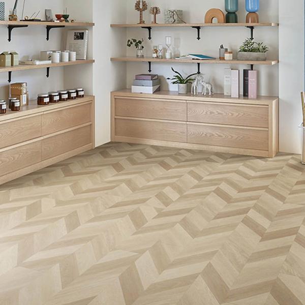 ※ご注意：こちらは商品見本のカットサンプル専用ページです※【種類】複層ビニル床タイル【サイズ】＜約31cmｘ18cm 程度＞※カット箇所はランダムとなります【メーカー/カタログ】リリカラ（Lilycolor） リリカラ エルワイタイル 20...