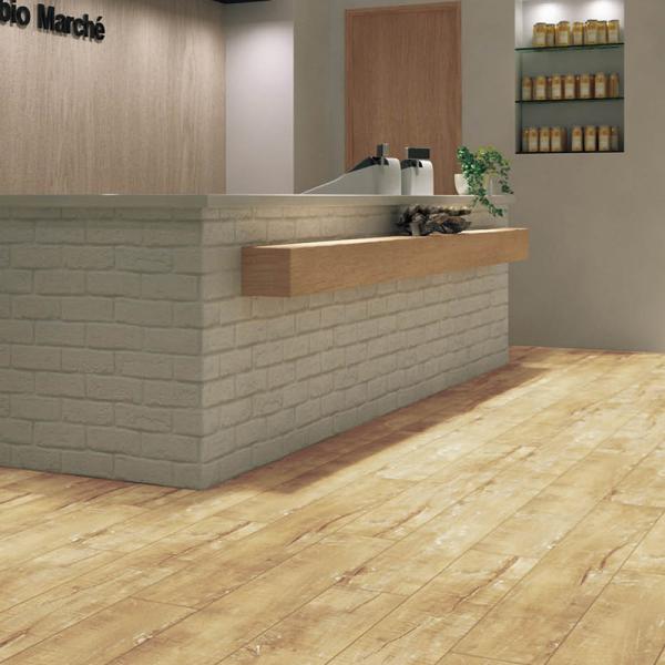 ※ご注意：こちらは商品見本のカットサンプル専用ページです※【種類】複層ビニル床タイル【サイズ】＜約31cmｘ18cm 程度＞※カット箇所はランダムとなります【メーカー/カタログ】リリカラ（Lilycolor） リリカラ エルワイタイル 20...