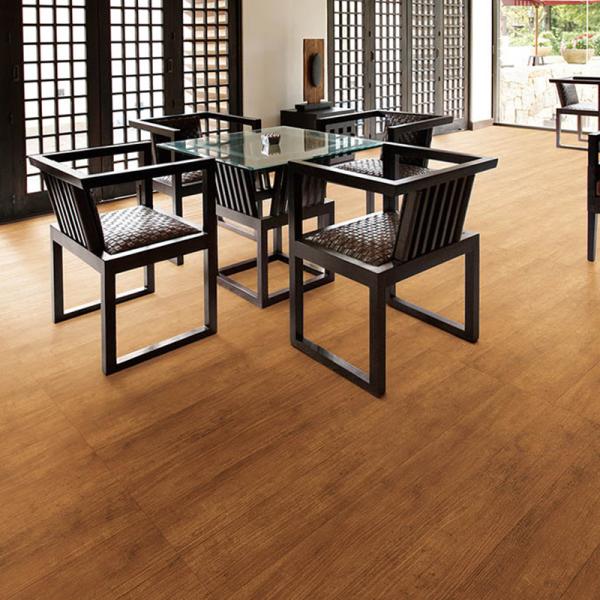 ※ご注意：こちらは商品見本のカットサンプル専用ページです※【種類】複層ビニル床タイル【サイズ】＜約31cmｘ18cm 程度＞※カット箇所はランダムとなります【メーカー/カタログ】リリカラ（Lilycolor） リリカラ エルワイタイル 20...