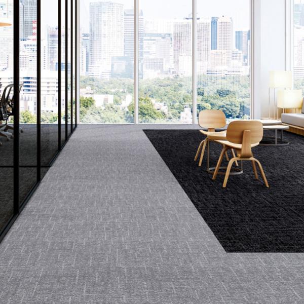 【種類】タイルカーペット【サイズ】（1枚あたり）寸法：500mm×500mm全厚：7.0mm【単位】1ケース単位販売（20枚入り／5平米）【メーカー/カタログ】サンゲツ(sangetsu) 2023-2026 NT 700カーペットタイル、...