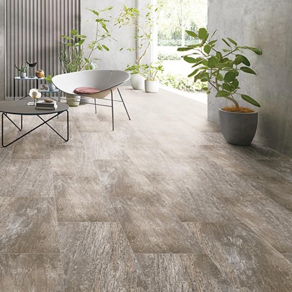 ※ご注意：こちらは商品見本のカットサンプル専用ページです※【種類】フロアタイル／複層ビニル床タイル 石目調【サイズ】＜約30cmｘ22cm程度＞全厚：3mm※カット箇所はランダムとなります【メーカー/カタログ】東リ（TOLI）タイルコレクシ...