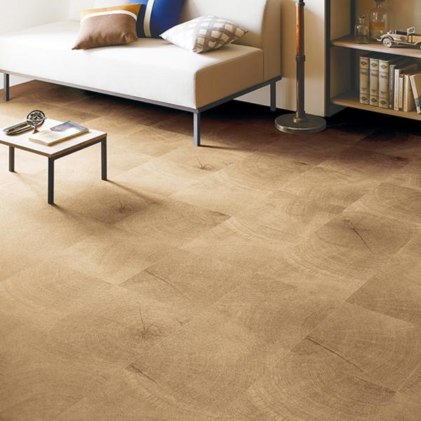 ※ご注意：こちらは商品見本のカットサンプル専用ページです※【種類】複層ビニル床タイル ウッド【サイズ】＜約15cm角正方形＞※カット箇所はランダムとなります【メーカー/カタログ】サンゲツ(sangetsu) 2023-2026 フロアタイル...