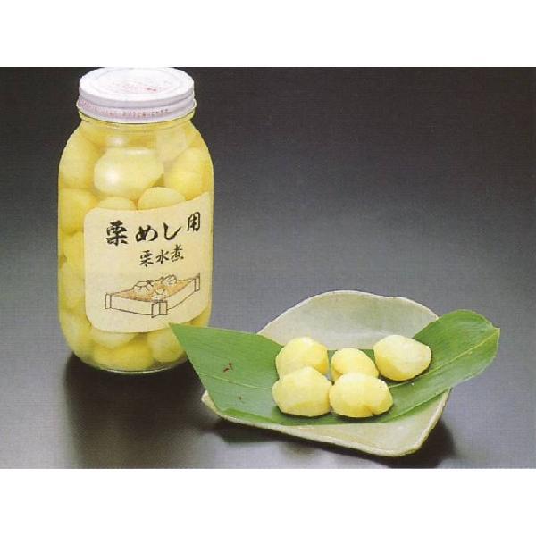 ●タンパク質、ビタミン類、ミネラルなどの栄養価が豊富です。●栗ご飯・おこわ等に・・●皮むきの手間が不要なので、手軽にお使いいただけます。原材料：栗（韓国産）サイズ：一粒あたり約1.7cm×3cm×4cm　約11g〜15g内容量：固形量550...