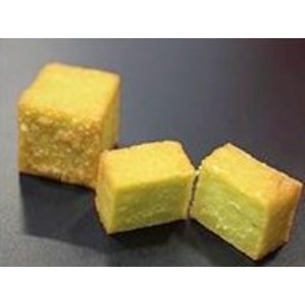 ●お好みのだしやあんかけなんどでお召し上がりください原 材 料：絹ごし豆腐 グリンピース うるち粉 砂糖 食塩内容量：770g　(薄味)保存方法：要冷凍(-18℃以下)