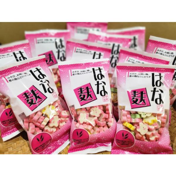 ●味噌汁、お吸い物、酢の物など様々なお料理でご使用いただけます。水にもどして軽くしぼりご使用下さい。名称：焼き麩原材料名：小麦粉・小麦グルテン/合成着色料（赤色3号、黄色4号、青色1号）/膨張剤容量：25ｇ　　（サイズ約1.5cm×1.5c...