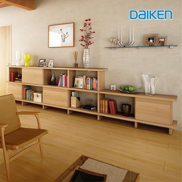 ご使用の床を剥がすことなく、上から貼れるのでリフォームにも最適です。◆メーカー希望小売価格：オープン特価◆SIZE：幅303×長さ1818×厚み6ｍｍ◆COLOR：オーク(ZQT2850)◆基材 ：特殊MDF◆表面：特殊オレフィンシート◆梱...