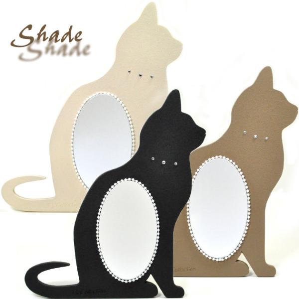 ■メーカー：T's COLLECTION / 日本■製造国：日本■素材：ウレタン樹脂・ラインストーン、鏡■サイズ：約２４８ × １９１ミリ猫のシルエットが素敵なミラーです。猫のシルエット部分は、全て日本の職人さんのハンドメイド。首輪のライン...