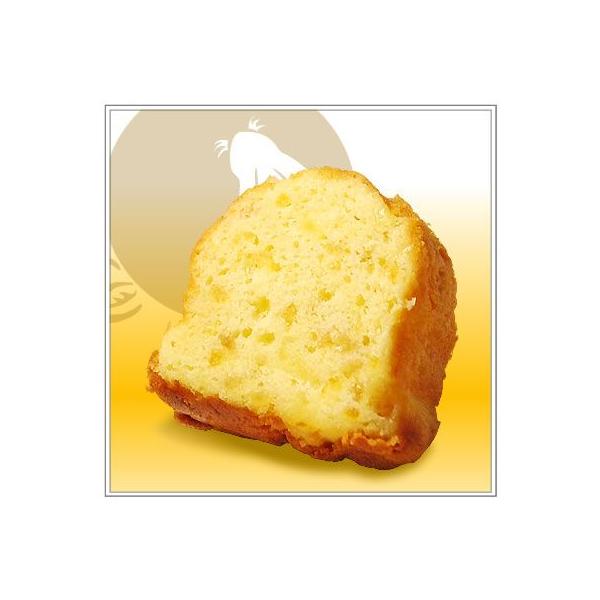 良質な発酵バターを使い、角切りのゆずの皮をたっぷりまぜたさわやかな香りのパターケーキです。爽やかなゆずの香りがひろがる、しっとりとしたバターケーキです。オレンジピールのはいったオレンジ風味のバターケーキもございます。■賞味期限：2週間(6/...