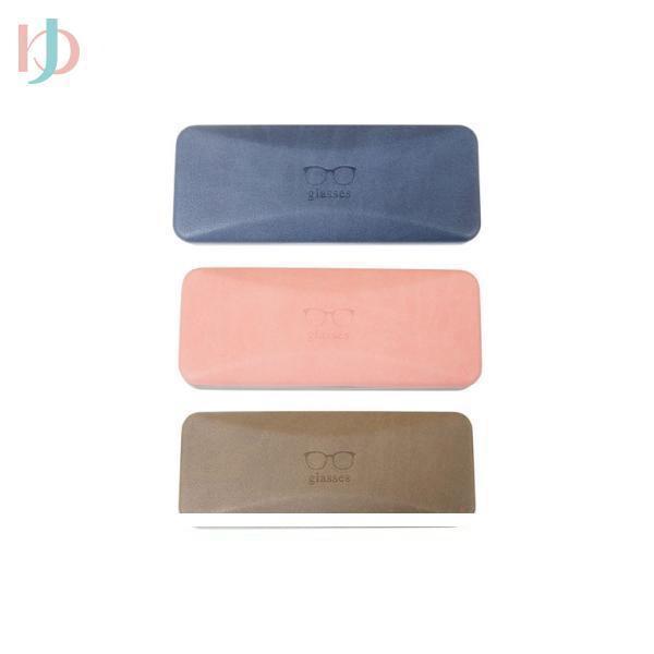 【TRYBOX スクエアバイカラー メガネケース】■サイズ：外寸：W165×H35×D65mm　　　　　内寸：W155×H30×D57mm■カラー：NAVY（NAVY/SAX）、PINK（PINK/GRAY）、BROWN（BROWN/SAX...