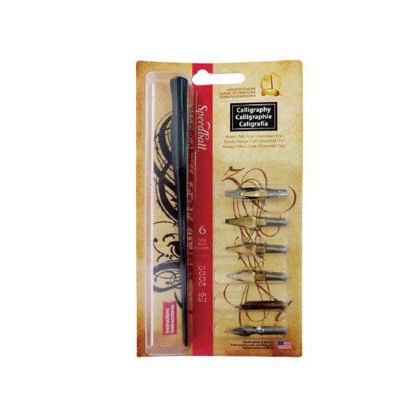 ペンホルダーとペン先が入った初心者に最適なセットです。　ローマンスタイルやイタリック体のカリグラフィーに最適。　装飾文字、繊細なレタリング　セット内容　・C型ペン先4本(C1、C2、C3、C4)　フラットタイプ　・ペン先2本(NO.101、...