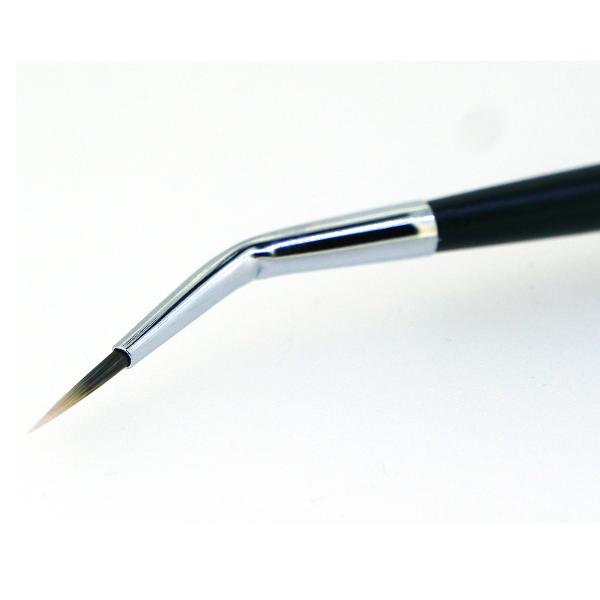 口金に角度を付ける事で描画面が見やすく、細かな描写に大変適しています。　このカーブ筆は、画面が見やすい他にも、穂先に適度なコシとまとまりがあるため、穂先が長くても過度にたわむ事なくコントロールがしやすいのも特徴の一つです。　絵具の含みが良い...