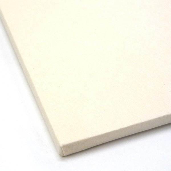 [1.5％ドーサ引き]　フナオカならではの細部にこだわり抜いたボールドです。雲肌麻紙ボールドには手漉きの和紙を使用し、ドーサ処理を施しております。完成後の反りを防ぐため、芯材のベニヤには十分に吟味した特殊加工のベニヤを使用しております。保管...