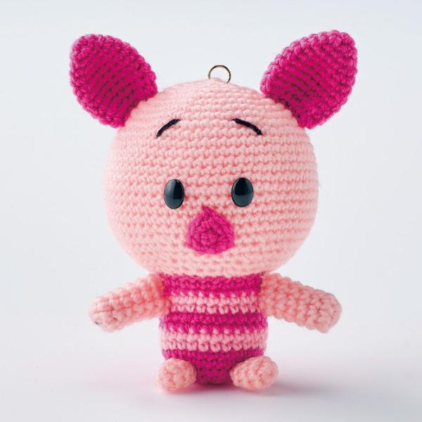 ピグレットの各パーツを、編み図通りに編んでいき各パーツを縫い付けて完成。つながるあみぐるみ手作りキットです。　[出来上がりサイズ]　約12.3cm×9.7cm×7.5cm　[キット内容]　毛糸（薄ピンク）約12g　毛糸（濃いピンク）約9g　...