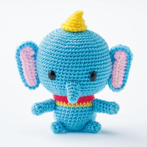 段ボの各パーツを、編み図通りに編んでいき各パーツを縫い付けて完成。つながるあみぐるみ手作りキットです。　[出来上がりサイズ]　約12.5cm×11cm×8.5cm　[キット内容]　毛糸（水色）約17g　毛糸（黄色）約2g　毛糸（ピンク）約2...