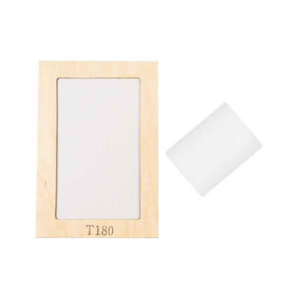 初心者でも失敗なく版が作れる、やさしく優れたシルクスクリーン材料です。●高価な用具を必要とせず、短時間で版が作れます。●下絵を写しながら描くことができ、描いた図柄そのままの版ができます。●インクは油性・水性・水溶性を問わず、大量印刷ができま...