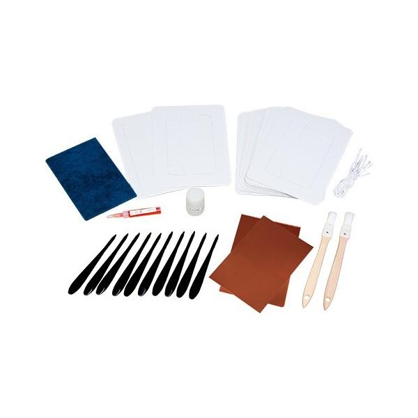 10人用。銅板（150×100×0.1mm）10。簡易額10、吊り紐10、へら10、いぶし液5ml、仕上げ液20ml、刷毛2、ナイロンたわし1、説明付き。お得なグループ用セット 【爆買】