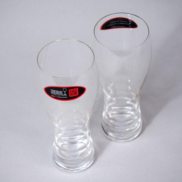 【発売日：2021年01月25日】リーデル・O ビアグラス ペア 一格上の味に感じられる 現品：ビアグラス×２ 高さ：１５０mm 容量：２４５ミリリットル 素材：クリスタルガラス 製法：マシンメイド 化粧箱入り ドイツ製 定価３３００円（税...