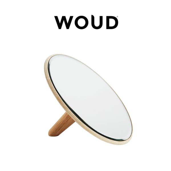 【サイズ】：高さ6cm/直径26cm【重さ (約)】：1,400g【素材】：オーク無垢材、ガラスミラー【生産国】：中国ミラーバーブは、オーク材を使用した円形のミラーです。多目的にご使用いただけます。付属品として壁掛け用ブラケットとハンドルが...