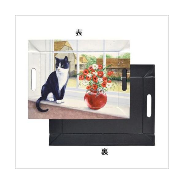 キッチンで調理したお皿をマットに載せて持ち上げると、あっという間にトレーに変身!!テーブルに置いて手を離すと、トレーの四隅が自然に開き、マットに戻ります。便利なリバーシブル仕様!! 生産国:中国(デザイン:イギリス) 素材・材質:表地:ポリ...