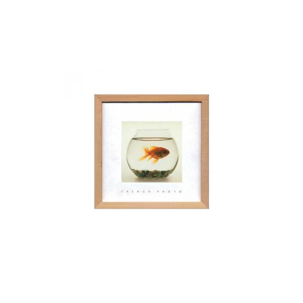 おしゃれなフレンチテイストのフォトアートです。お部屋を華やかな空間に演出します。 生産国:日本 素材・材質:MDF(化粧フィルム)・ガラス・紙 商品サイズ:W220×H220×D20mm 仕様:壁掛け・卓上両用フレームスタンド・説明書付き