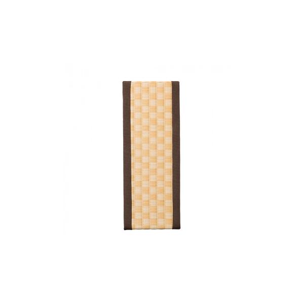 和モダンな印象のミニ畳です。裏面に滑り止めがついているので安定感抜群です。畳が樹脂製なので日焼けしにくく、万一汚れがついても湿った布等でふき取ることができます。 生産国:日本 素材・材質:本体:樹脂製ヘリ:ポリエチレン、ポリエステル土台:再...