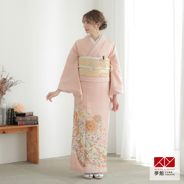 ピンク地色に、華紋に鶴や蔓帯に花を描いた色留袖です。鶴や華紋部分に金駒刺繍を施し、上品な煌きのあるお着物です。【 ブランド 】-【 着物寸法 】身丈160cm / 袖丈47cm / 裄丈68cm【 対応身長 】147〜160cm【 対応サイ...