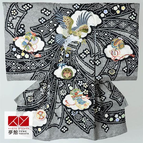 黒に匹田柄で束ね熨斗柄を染め、刺繍で鷹や軍配に打出の小槌などを表現したお着物です。刺繍の文様が上品で華やかです。 【 ブランド 】-【 素材 】正絹※実物の色に近づけるよう画像処理をしておりますが、ご覧のブラウザや設定により若干異なって見え...